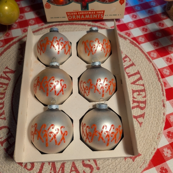 5 Vintage Shiny Brite Christmas Ornaments | Holiday | Full Set Shiny ...